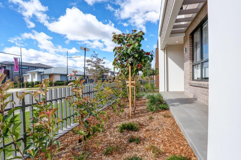 ISCAPE PROJECTS - Landscape construction company, completing gardens ...