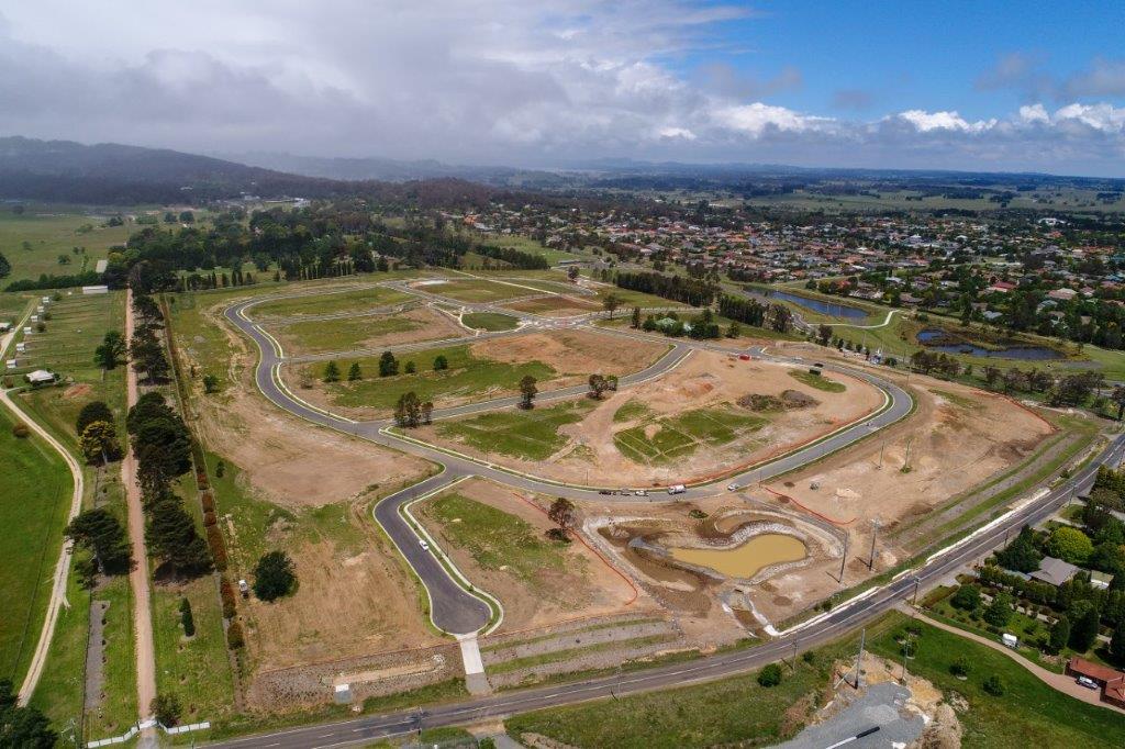 ISCAPE PROJECTS - Landscape construction company, completing gardens ...